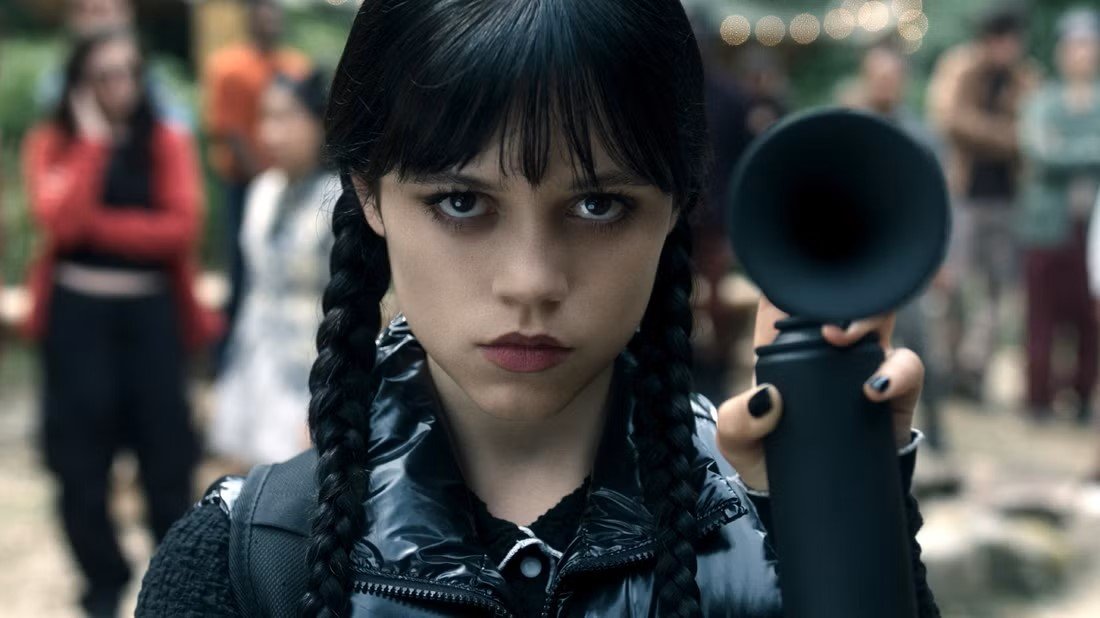 Обзор второго сезона "Уэнсдей", часть 1: рад, что семейство | Cerebium